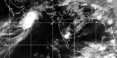 India: Severe Weather Warning for Cyclone "Phet" - The Global Herald