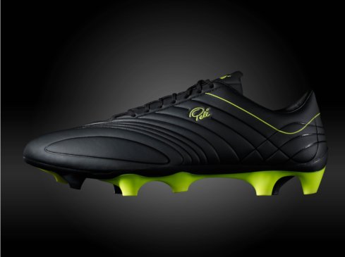 Pelé's Sportswear Brand Unveils New Trinity 3E Football Boots - The ...