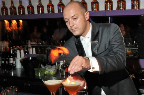 Max Warner's International Guide to Making a Toast - The Global Herald