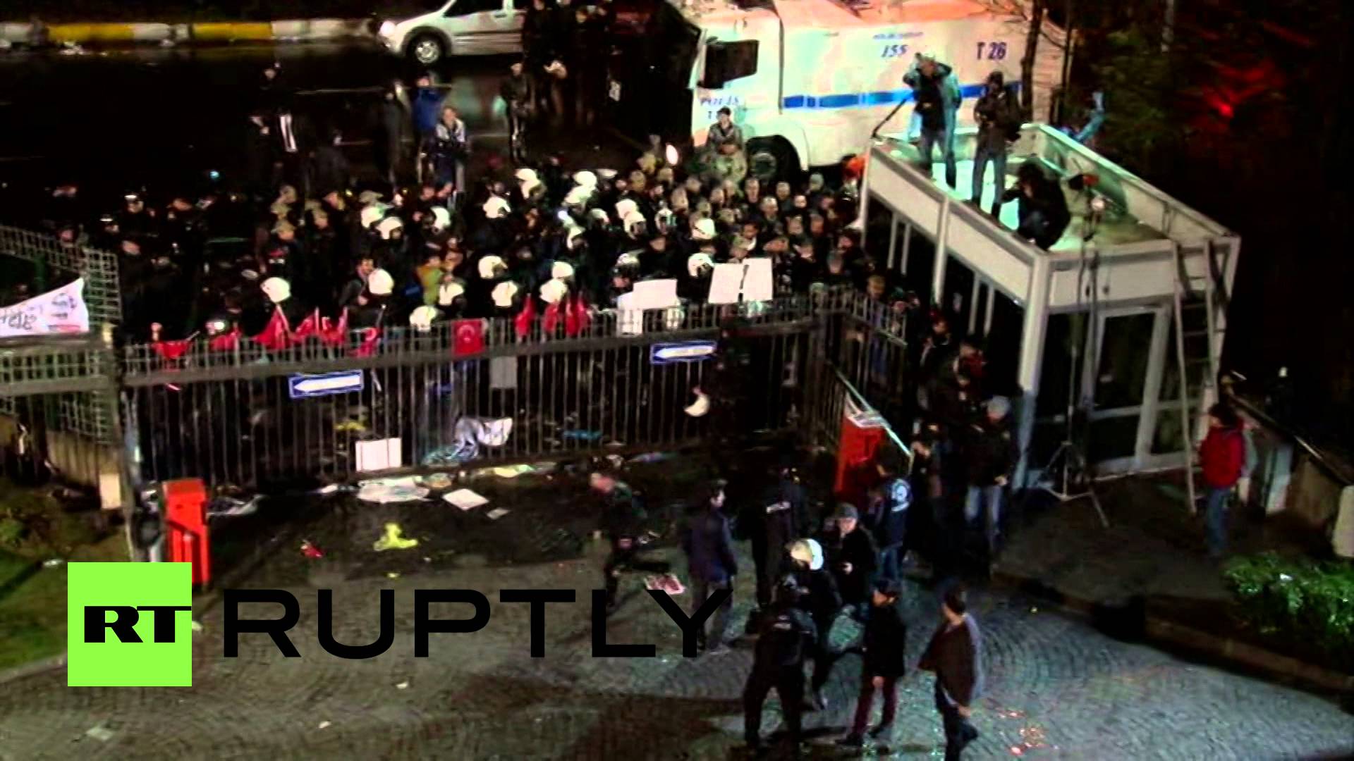RAW: Police storm opposition Zaman newspaper HQ in Istanbul - The ...