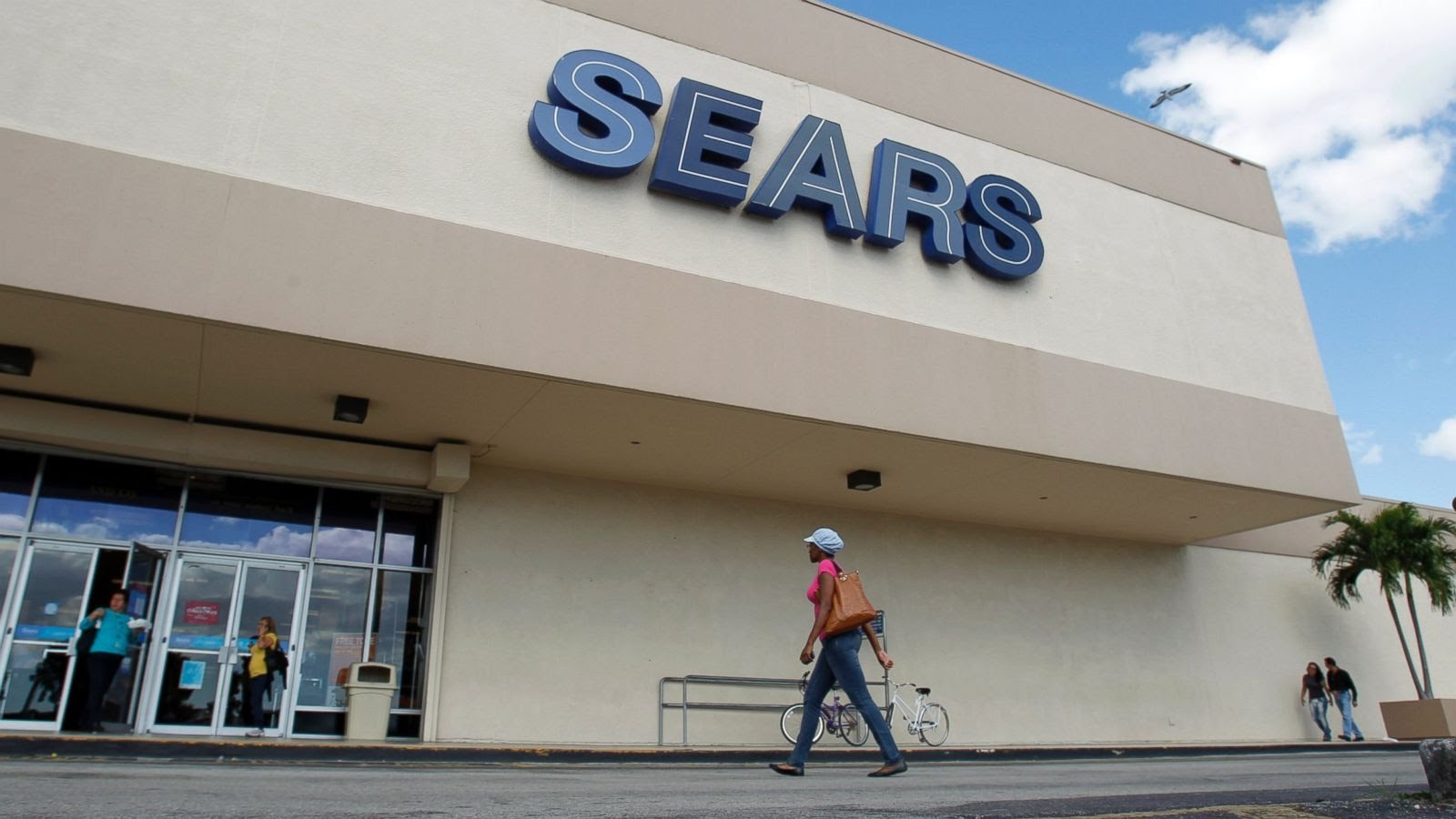 Sears Slated to Close 78 Stores This Summer - The Global Herald