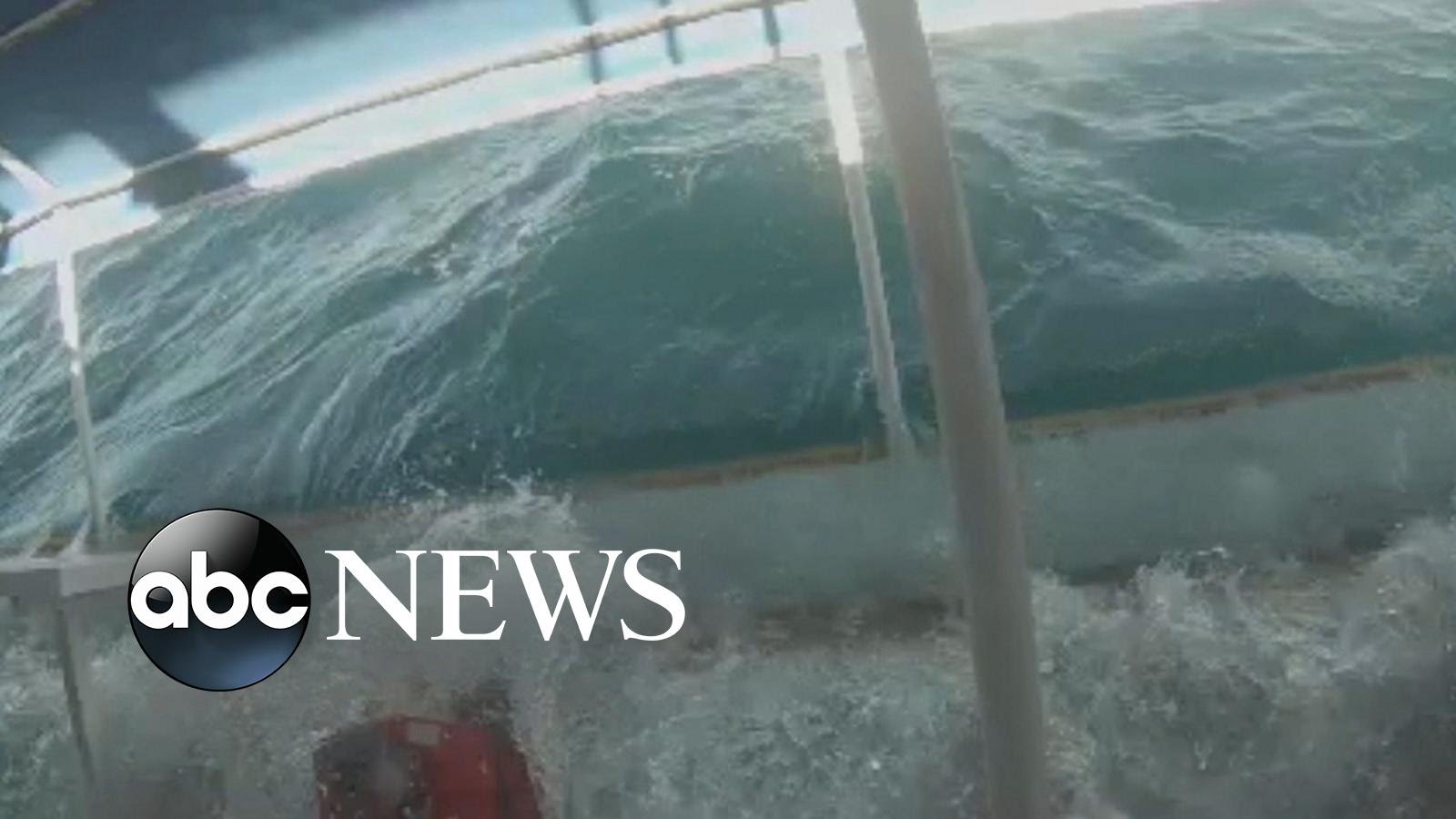 Catamaran Capsizes, Tossing Nearly 100 Tourists Into the Ocean - The ...