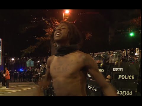 Charlotte riots: Emergency, tear gas & clashes during protests against ...