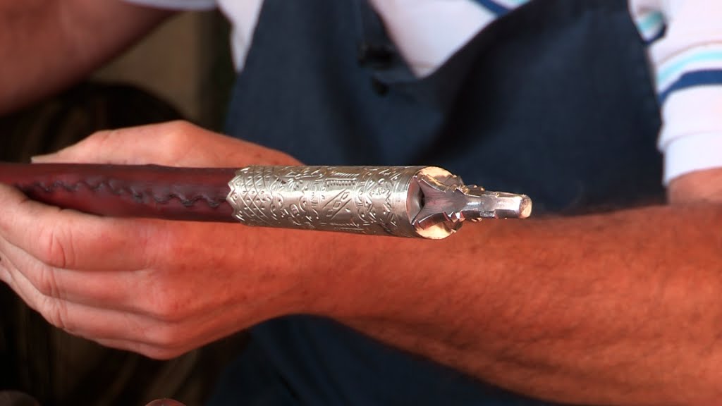 The makhila, a prestigious Basque walking stick - The Global Herald