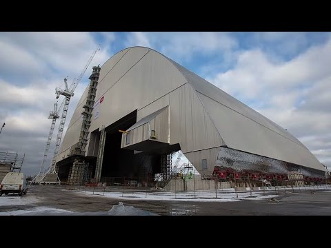 Giant radiation shield built to cap Chernobyl's damaged nuclear reactor ...