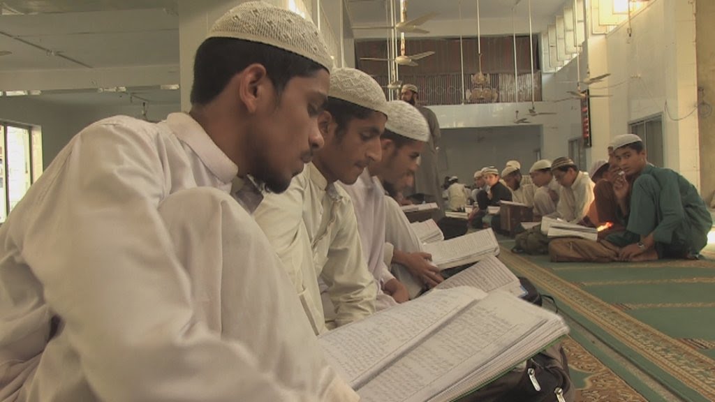 Religion in Pakistan: Sindh province aims to curb forced conversions ...