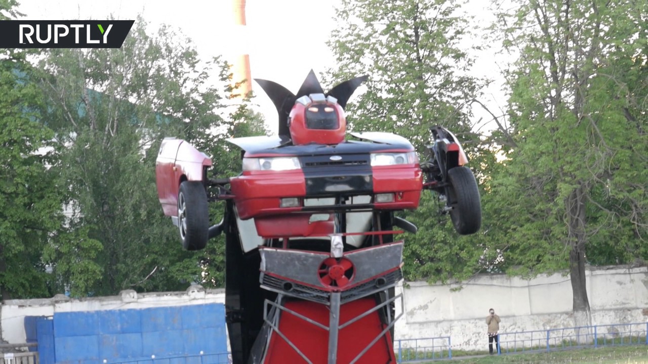 Lada or Optimus Prime? Father & son create robo-car inspired by ...