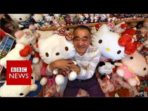 Retired police officer is Hello Kitty's biggest fan - BBC News - The ...