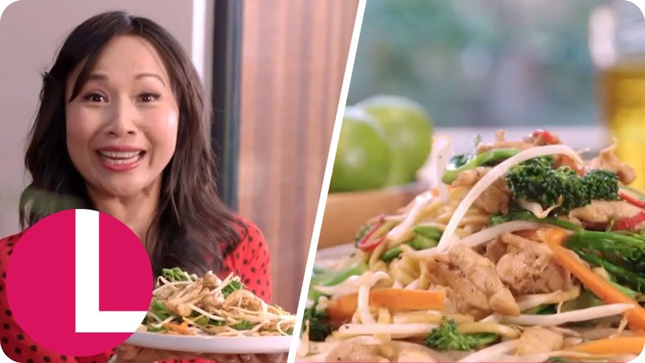 Ching's Quick and Easy Chicken Chow Mein | Lorraine - The Global Herald