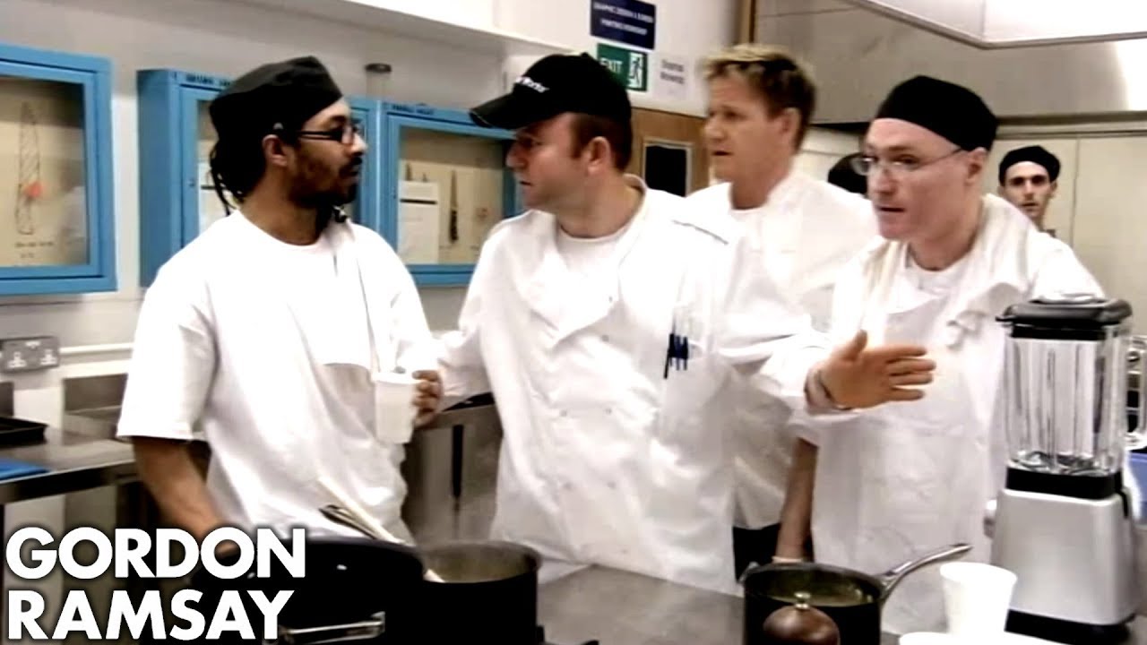 Gordon Ramsay Attempts To Break Up An Argument | Gordon Behind Bars ...