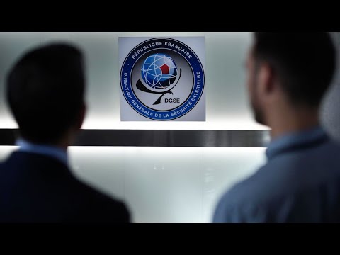Former French intelligence agents go on trial accused of spying for ...