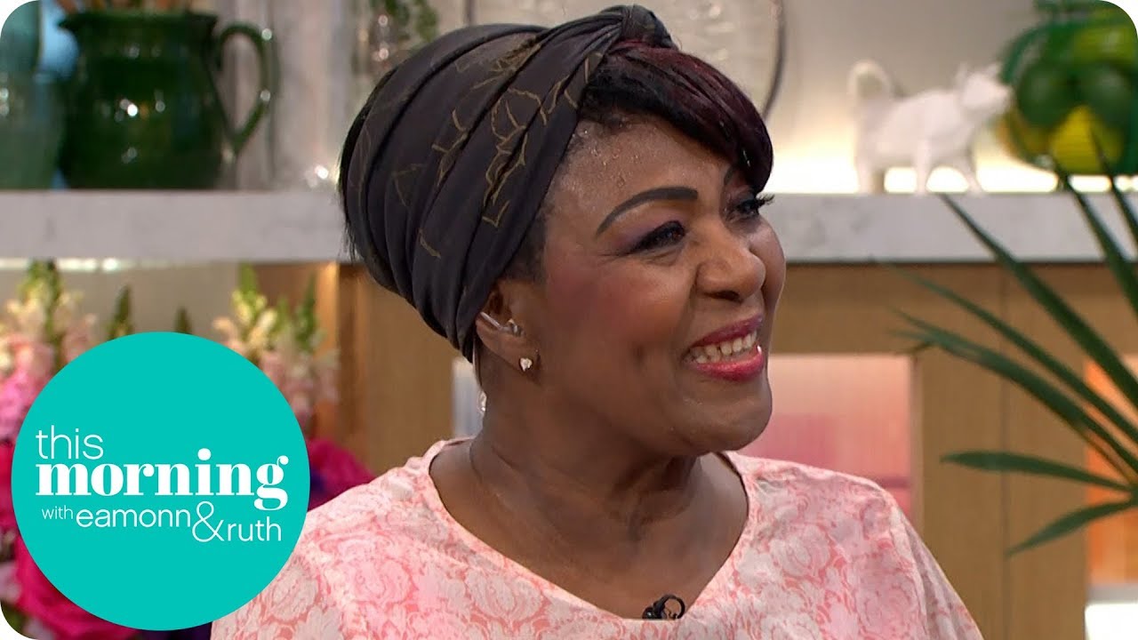 Rustie Lee Demonstrates the Proper Way to Make Jerk Chicken | This ...