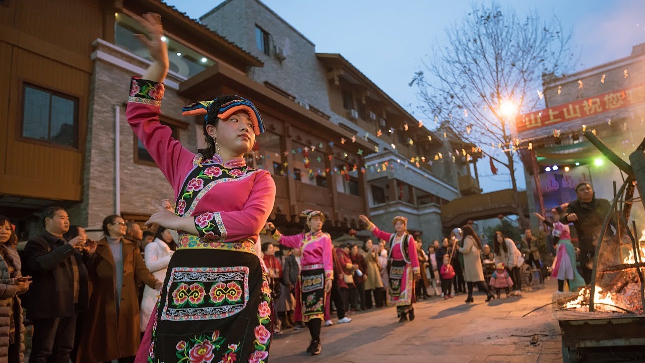 Live: Celebrate New Year's Eve for Qiang ethnic people with distinctive ...