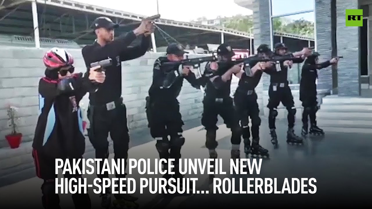 Armed police on rollerblades - Pakistan's new weapon against crime ...