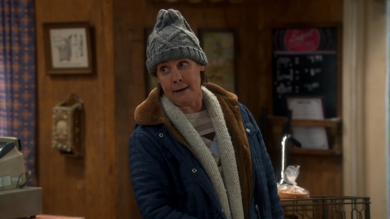 Jackie Tells Emilio to Make a Move - The Conners - The Global Herald