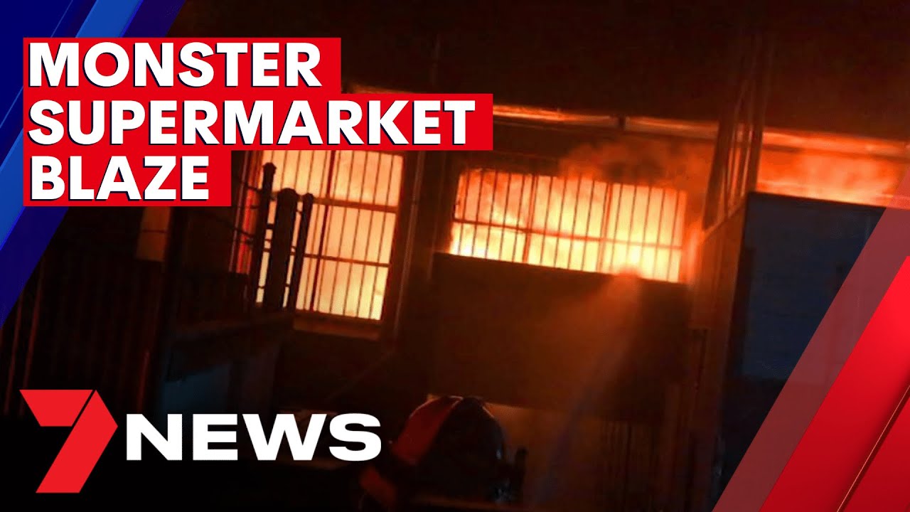 Glenelg South supermarket destroyed in $500,000 fire | 7NEWS - The ...