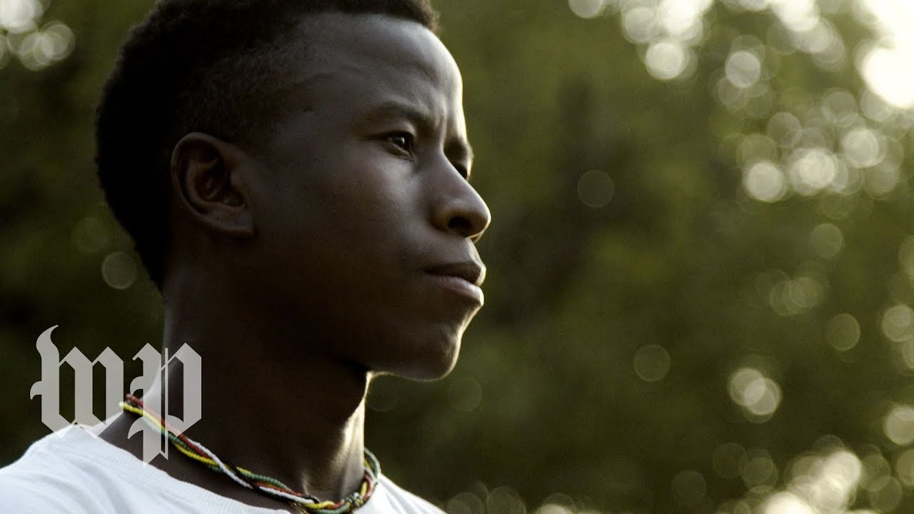 How a Senegalese singer is trying to save his native language through ...