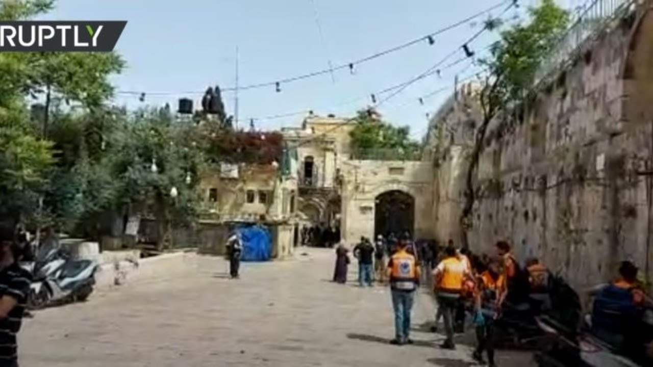 Live from Temple Mount after clashes broke between Israeli police and ...
