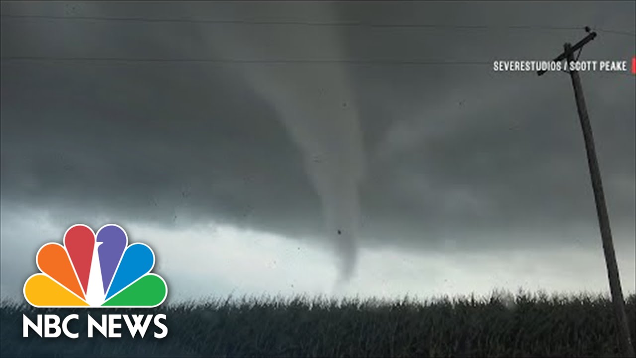 Watch: Tornadoes Touch Down In Illinois - The Global Herald