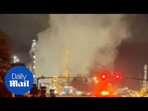 Sulphur, Louisiana chemical plant explosion: Footage shows smoke ...