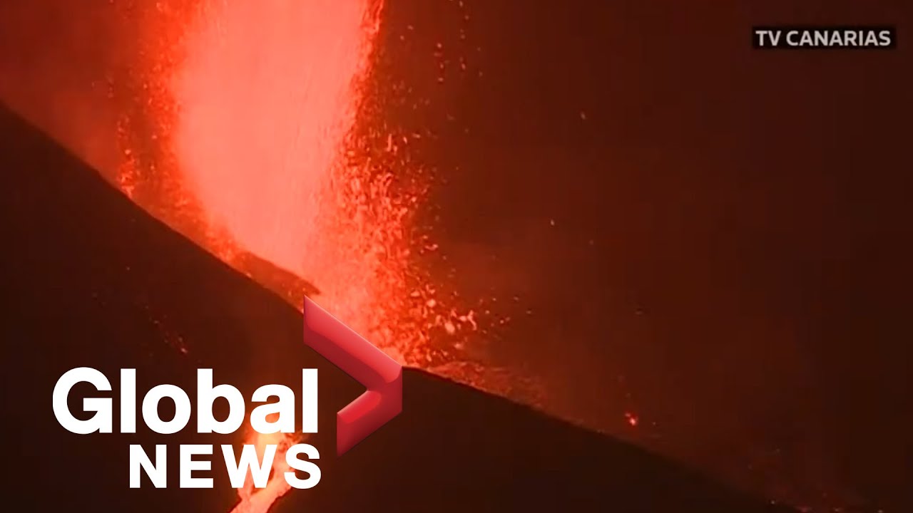 La Palma volcano: Thick clouds of smoke billow into air as eruption ...