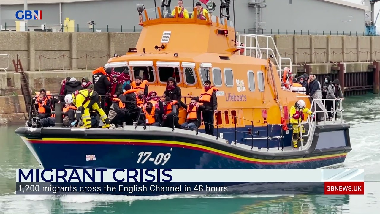 Migrant crisis: 1,200 migrants have crossed the English Channel in ...