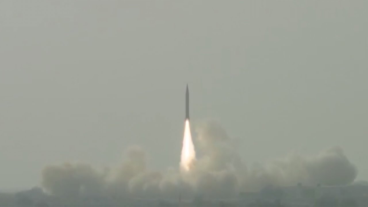 Pakistan successfully test-fires surface-to-surface ballistic missile ...