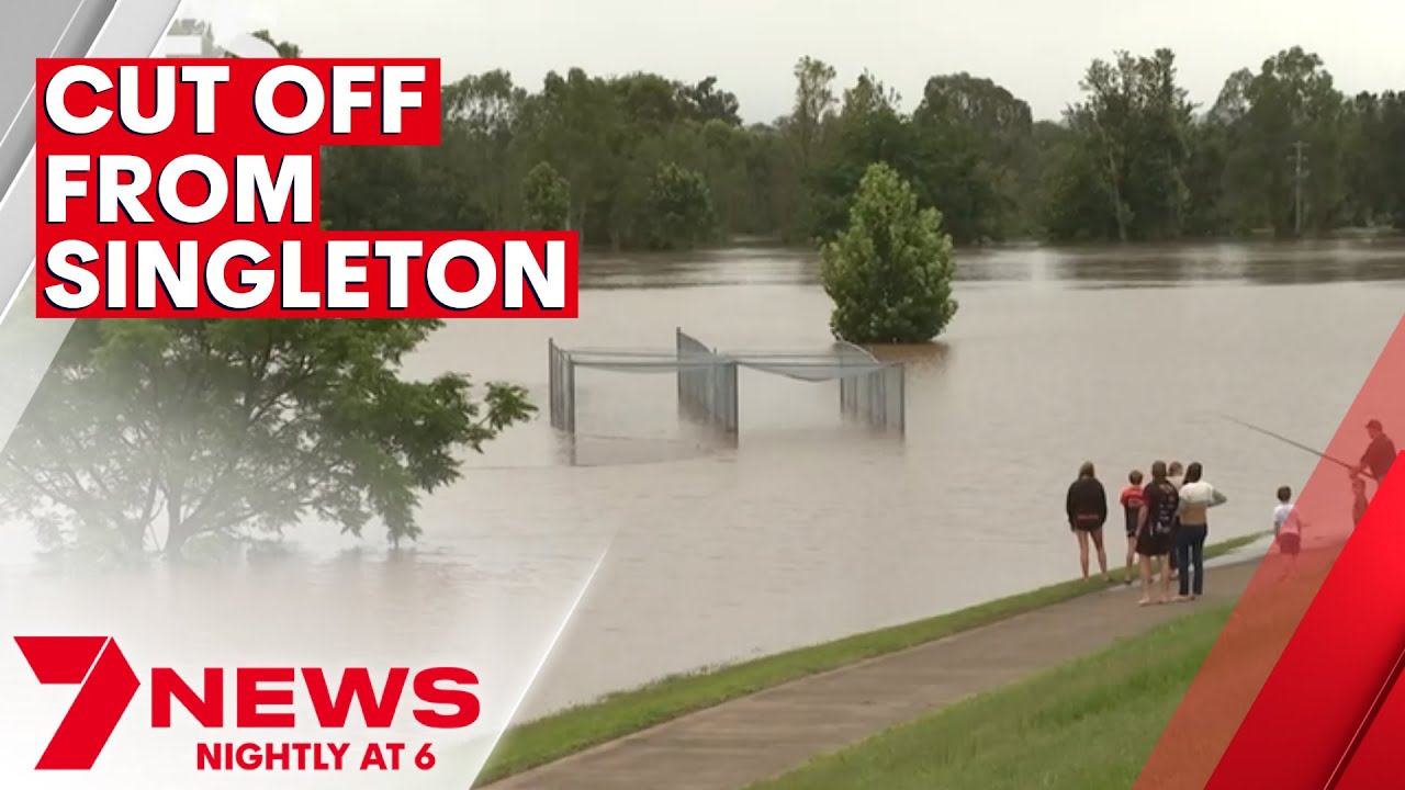 Merrick family cut off from Singleton by flooding | 7NEWS - The Global ...