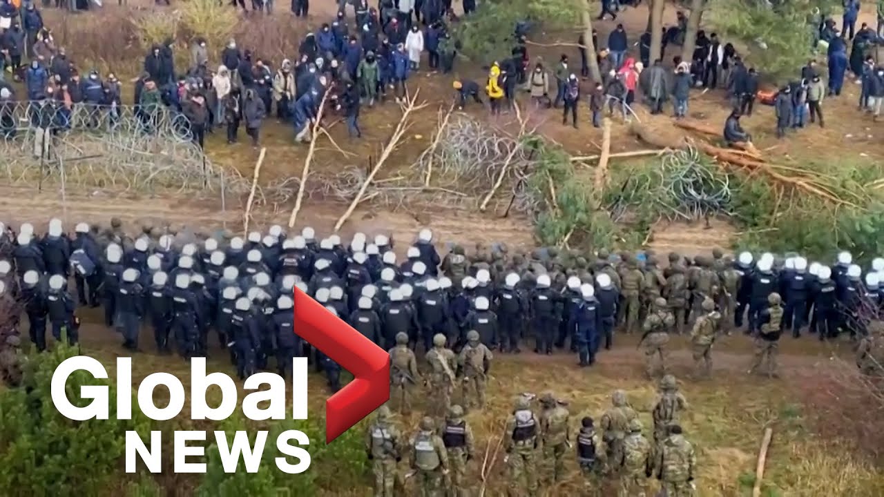 Poland-Belarus border reinforced by riot police, leaving hundreds of ...