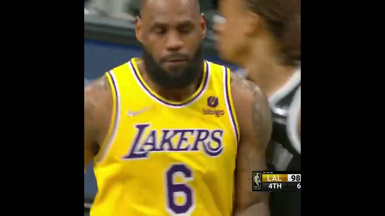 LeBron James BACK-TO-BACK steals & slams 😱 | #shorts - The Global Herald