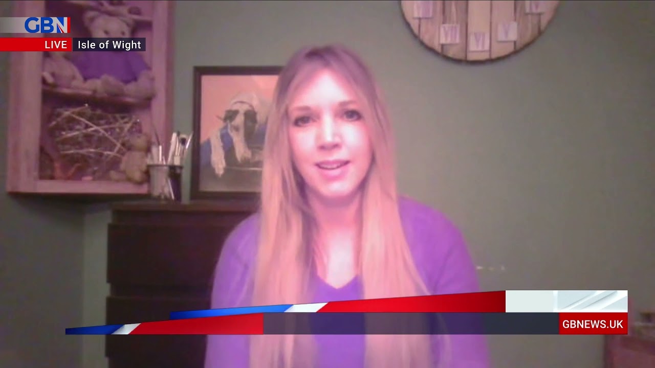 Fireworks: Kim from the Isle of Wight says her dog was 'full on shaking ...