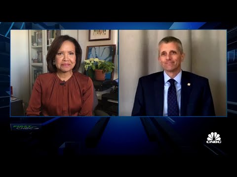 Cigna CEO: Covid costs are manageable, projects 10% growth in '22 - The ...