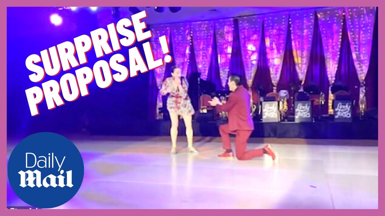 Surprise proposal: Cute moment dancer proposes to girlfriend during ...