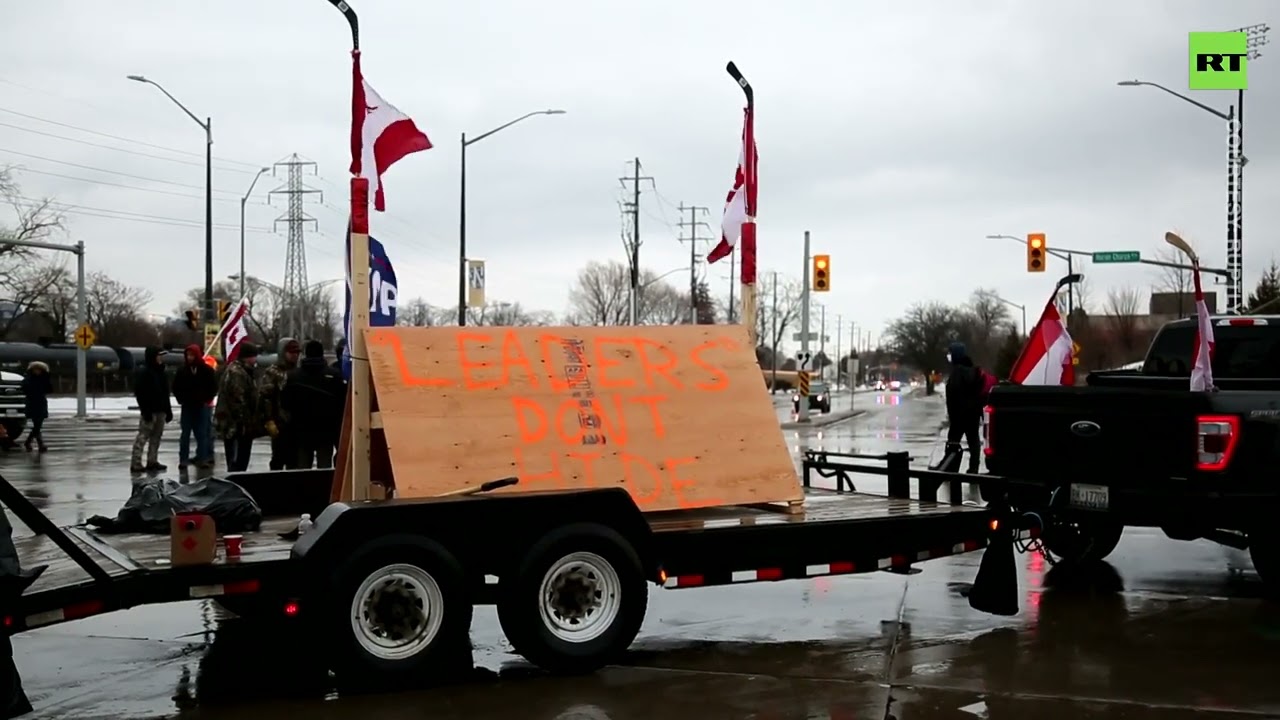 5th Day of Blockade | 'Freedom Convoy' Protest Continues on Ambassador ...