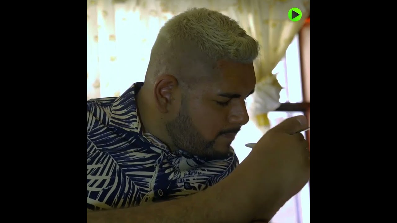 Armless Man Wows with Impressive Skills - The Global Herald