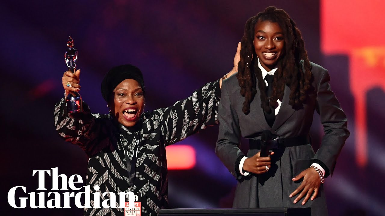 Brit Awards: Little Simz and her mum collect award for best new artist ...