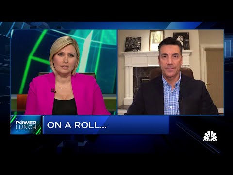 Steve Grasso breaks down how to trade Apple and Tesla shares - The ...