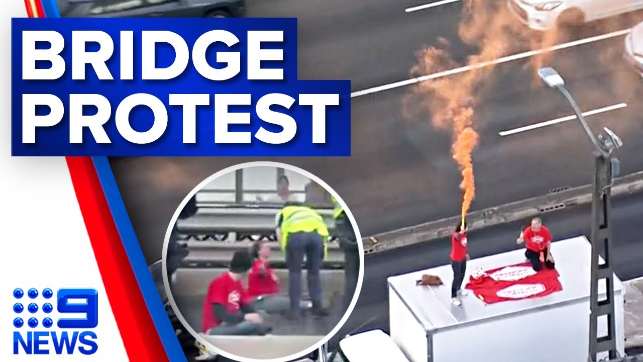 Climate activists arrested after protesting on Sydney Harbour Bridge ...