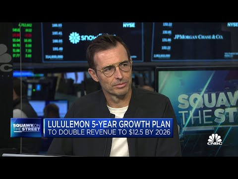 Lululemon CEO Calvin McDonald breaks down five-year growth plan, at ...