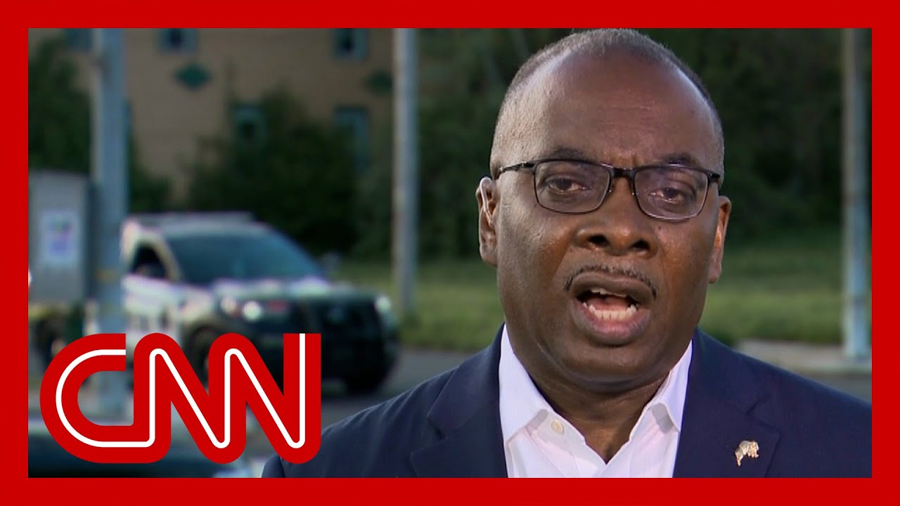 Buffalo mayor praises hero security guard who engaged shooter - The ...