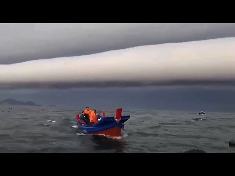Rare roll cloud spotted above sea in east China - The Global Herald