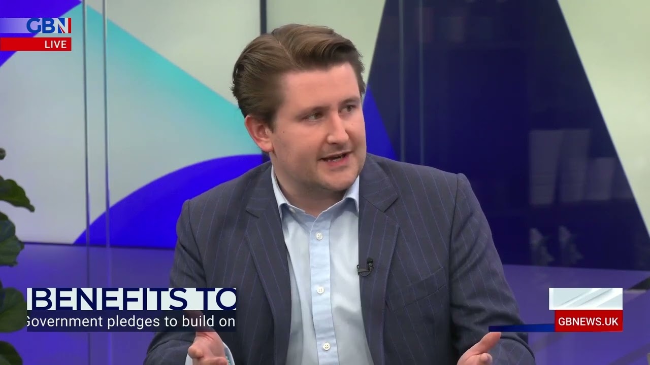 Political commentator Benedict Spence reacts to Boris Johnson's housing ...