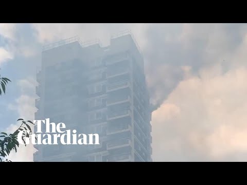 Fire breaks out at 17-storey tower block in London - The Global Herald
