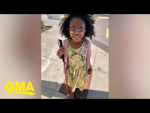 Mom with blind daughter shares the empowering chant her daughter says ...