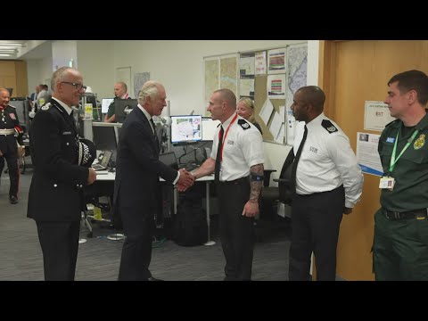 King Charles visits Metropolitan Police Special Operations - The Global ...