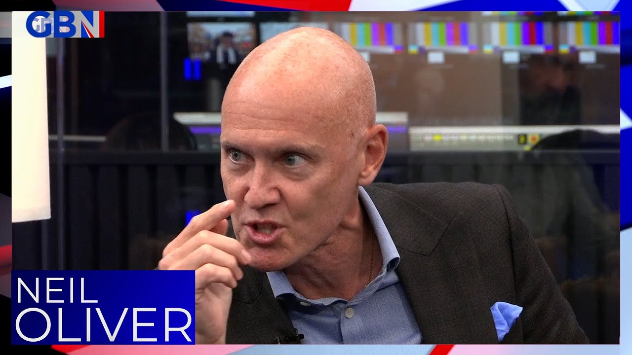 Pound falling: Marco Forgione reacts as the pound is below $1.09 for ...