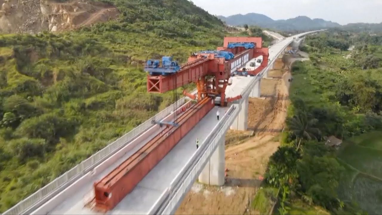Jakarta-Bandung High Speed Railway box girder installation complete ...