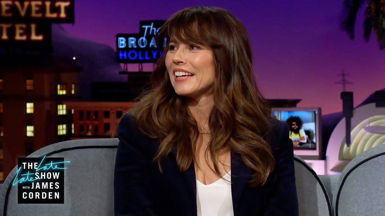 Linda Cardellini Kept a Big 'Dead to Me' Prop - The Global Herald