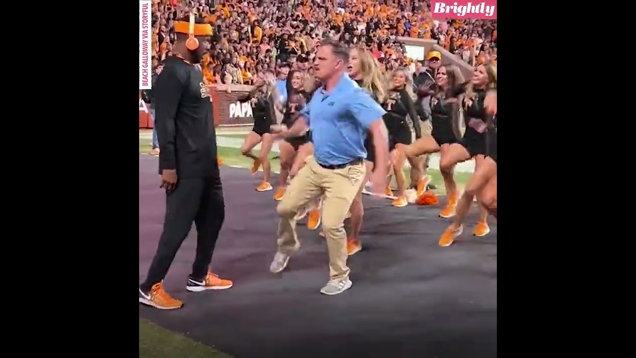 ‘Security guard’ surprises crowd by performing with dance team - The ...