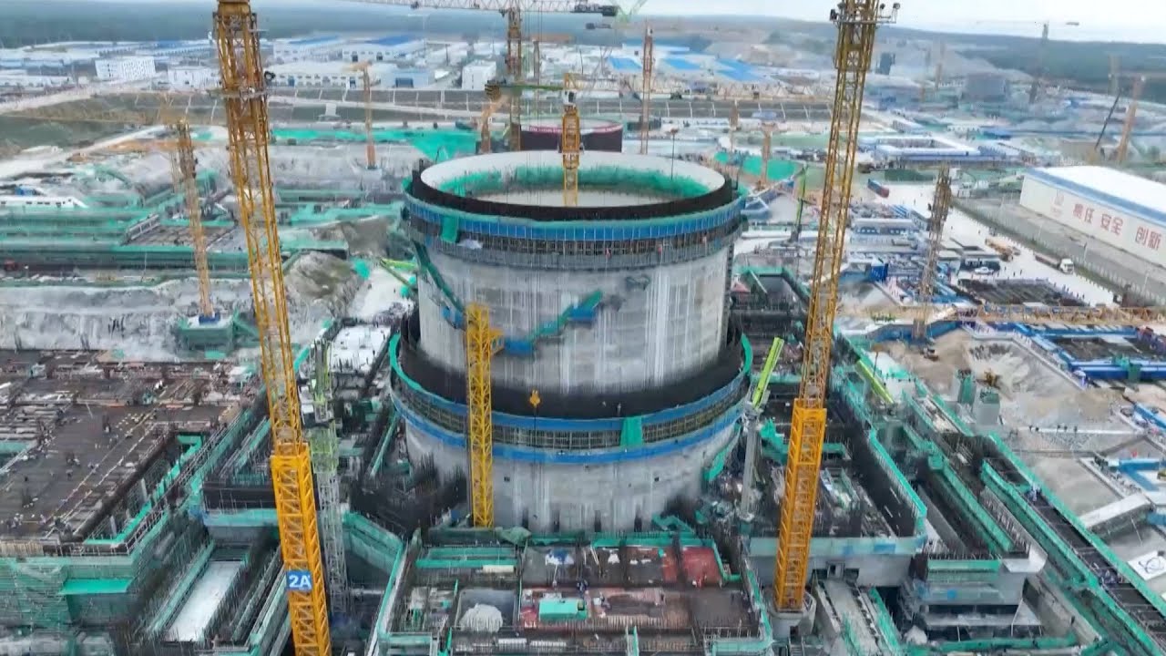 World's first commercial onshore small reactor starts NI installation ...
